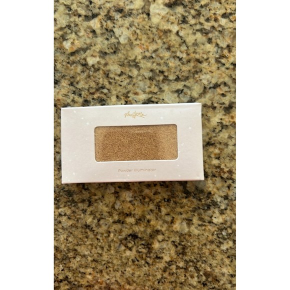 Seint | Makeup | Seint Maskcara Goldie Illuminator | Poshmark